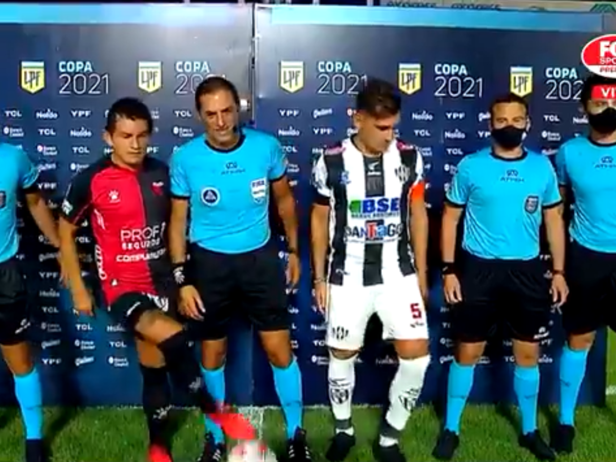 Pulga Rodríguez, el fútbol que nos enciende el alma – Lástima a nadie ...
